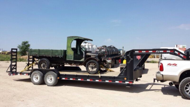 PJ Trailers - Gooseneck Equipment Trailer 83"X24' | Nationwide Trailers ...