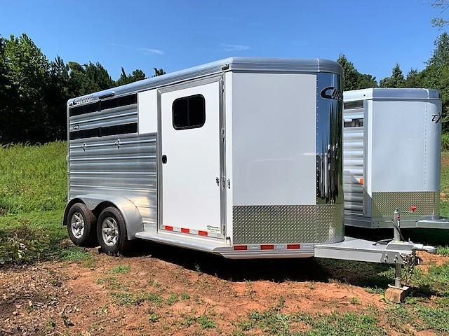 Used Horse trailers for sale in KS - TrailersMarket.com