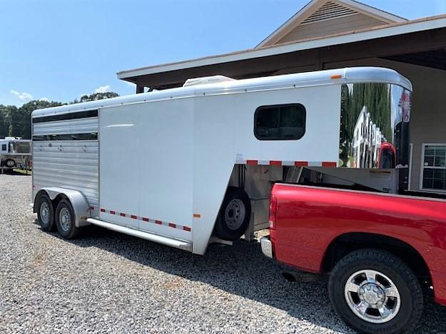 Used Hart Horse trailers for sale - TrailersMarket.com